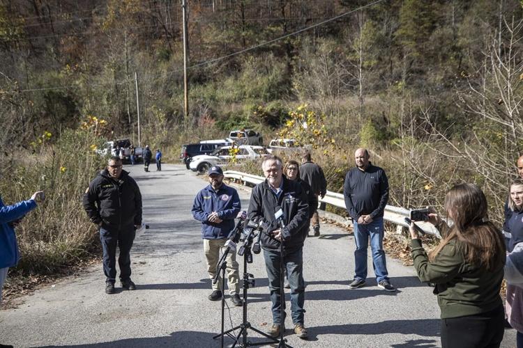 Collapse of Kentucky plant being demolished at abandoned mine leaves 1 ...