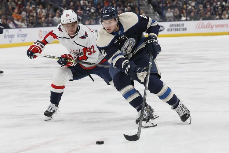 Capitals score 4 goals in the 2nd, beat Blue Jackets 6-2