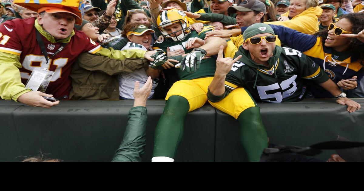 NFL: Aaron Rodgers’ record day fuels Packers past Redskins