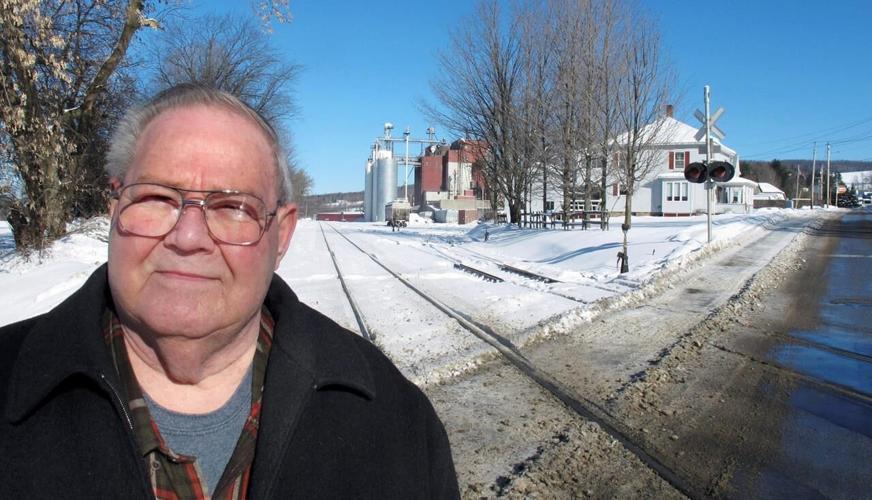 Former police chief recalls foiling terrorism case at border