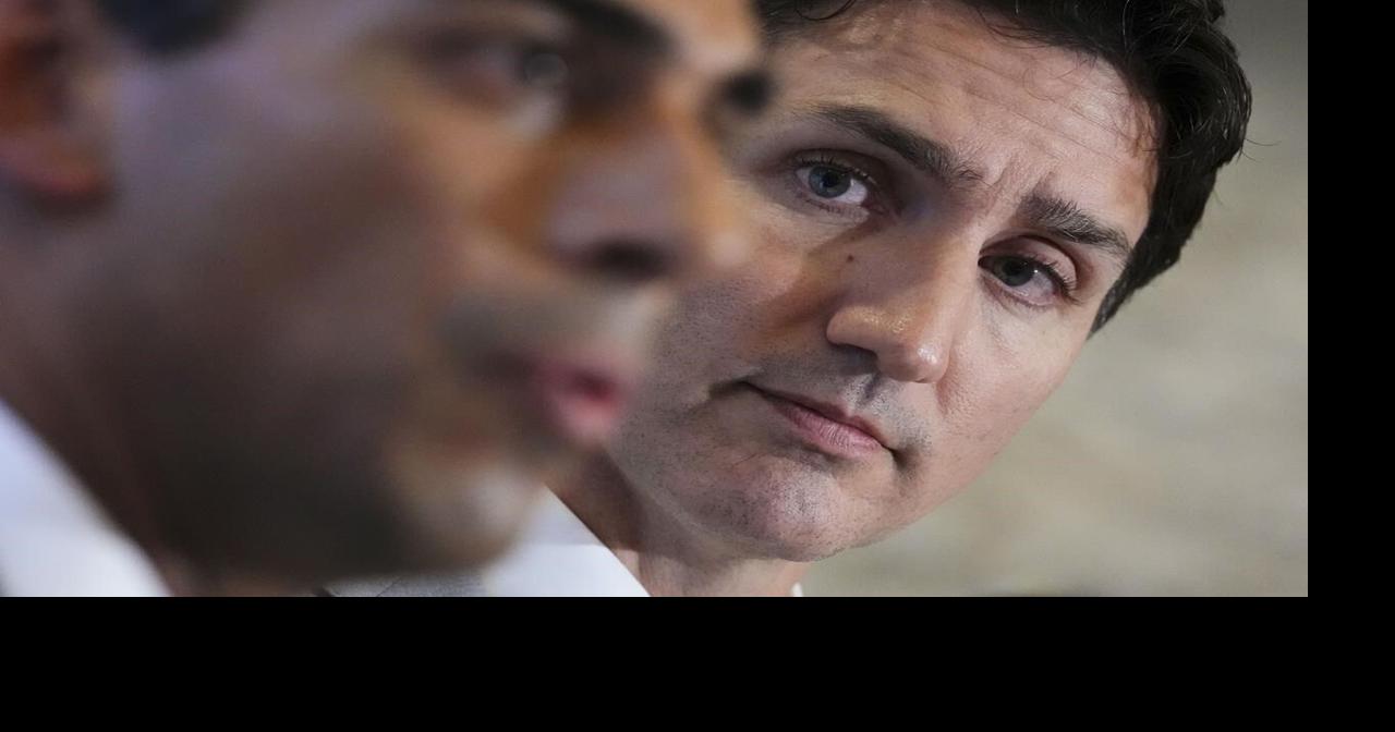 Trudeau extends Ukraine military training, Poland says no signs of ...