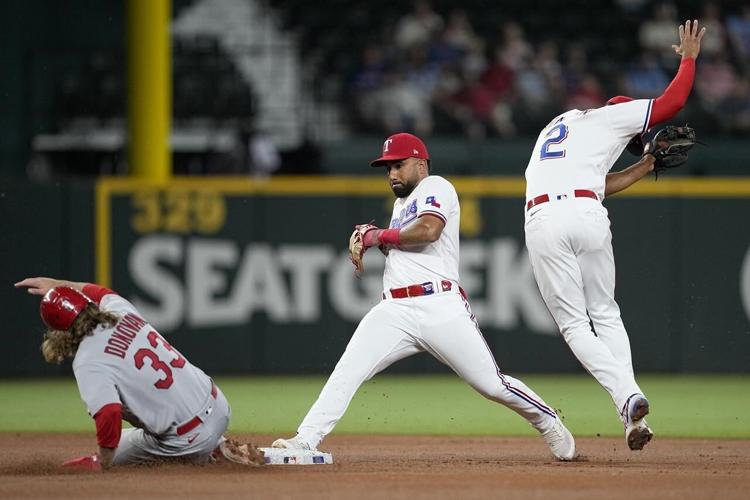 Marcus Semien runs hitting streak to 25 games with go-ahead double ...