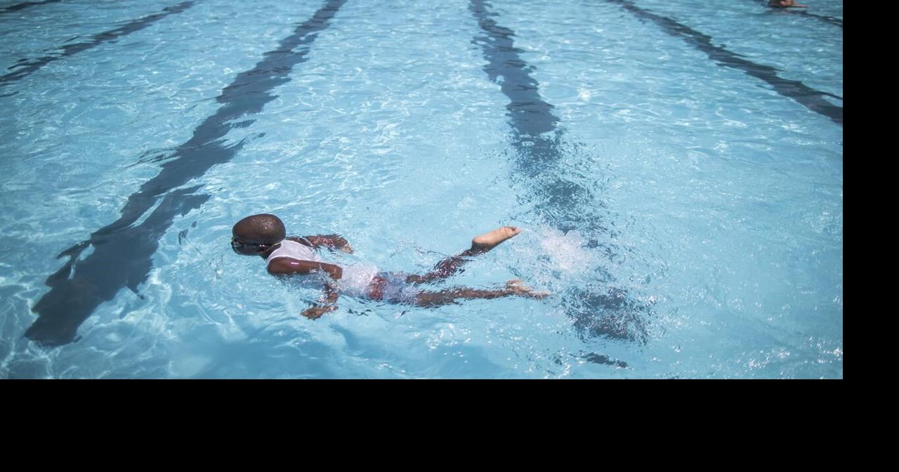 Do you really have to wait to go swimming after eating?