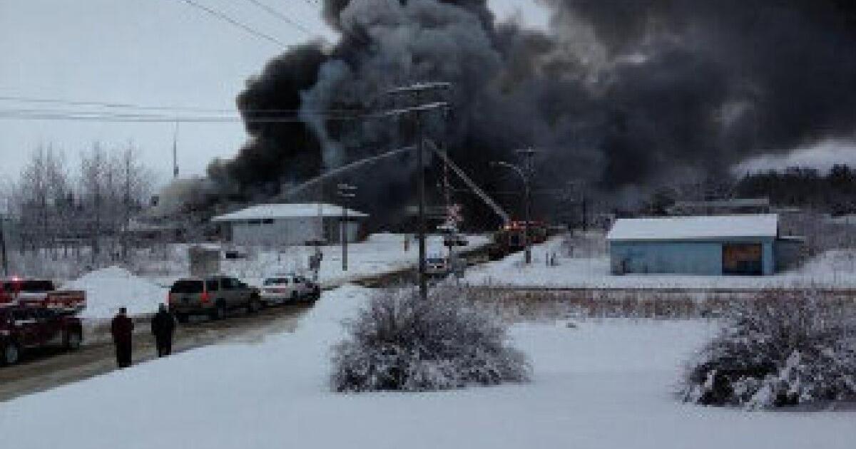 Fire destroys Mount Albert fire station