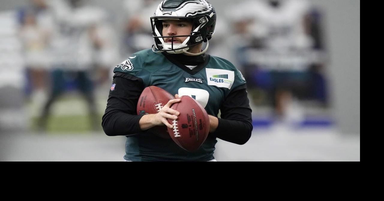 Eagles activate punter Arryn Siposs from IR for Super Bowl