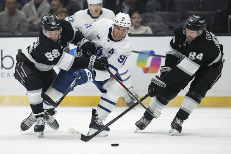 Tavares, Maple Leafs end Kings' home point streak with 3-1 victory
