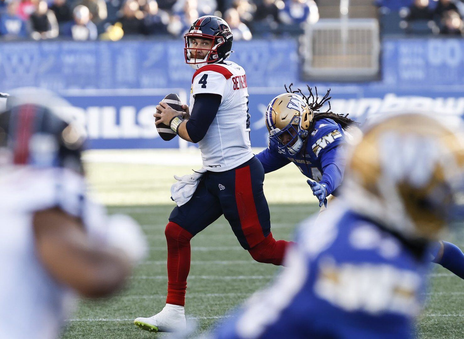 Quarterback Davis Alexander's health a key Grey Cup question for ...