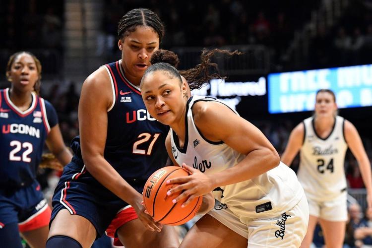 Strong, Fudd help No. 1 UConn beat Butler 94-47 for 29th straight win