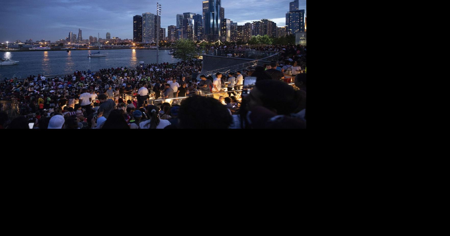 More than a dozen people trampled in Chicago July Fourth stampede