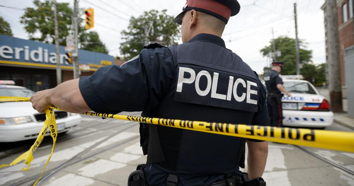 Toronto police board backtracks on hiring freeze, plans to hire 80 officers
