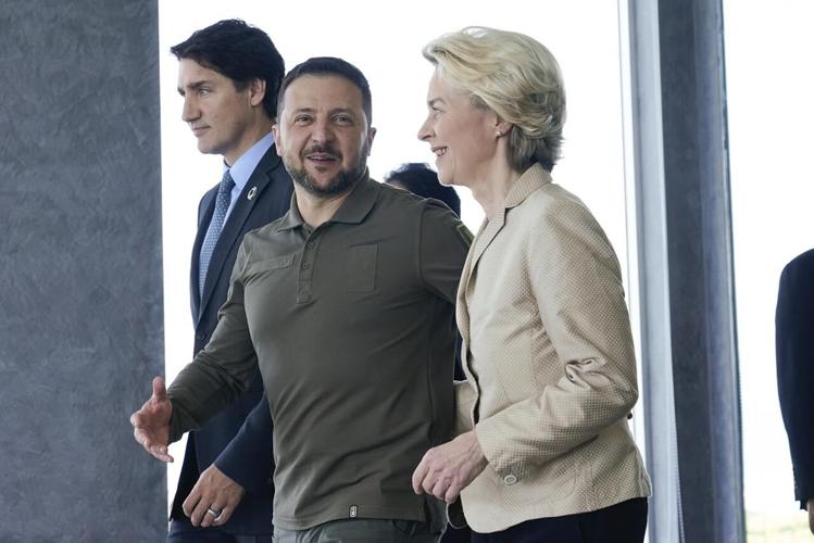 G7 ends with Ukraine in focus as Zelenskyy meets world leaders and Russia claims disputed gains
