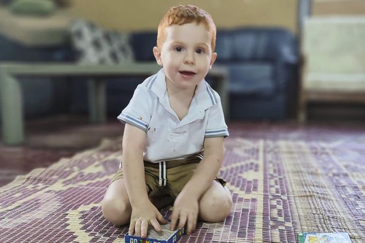 Mourning two young brothers, the Bibas family of Israel awaits fate of ...