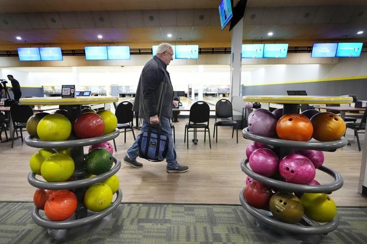 Lewiston bowling alley reopens 6 months after Maine's deadliest mass ...