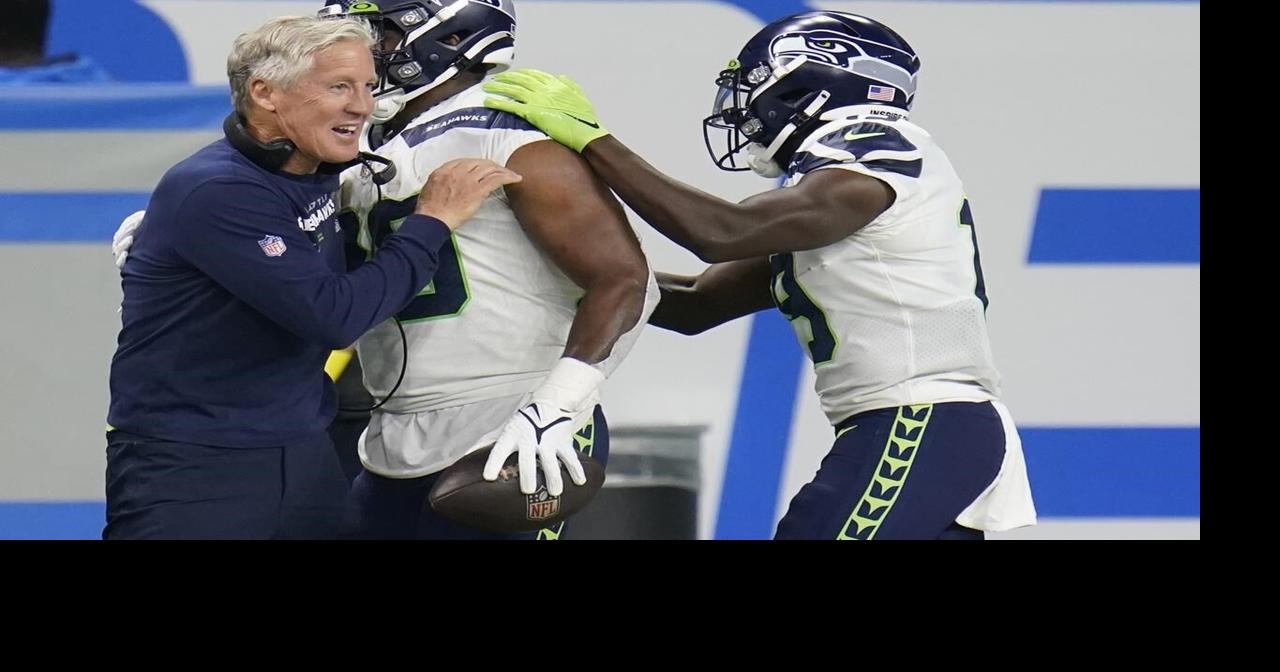 Seahawks cooking on offense but getting burned on defense