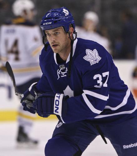 Joe Colborne, Matt Frattin to make Leaf debuts