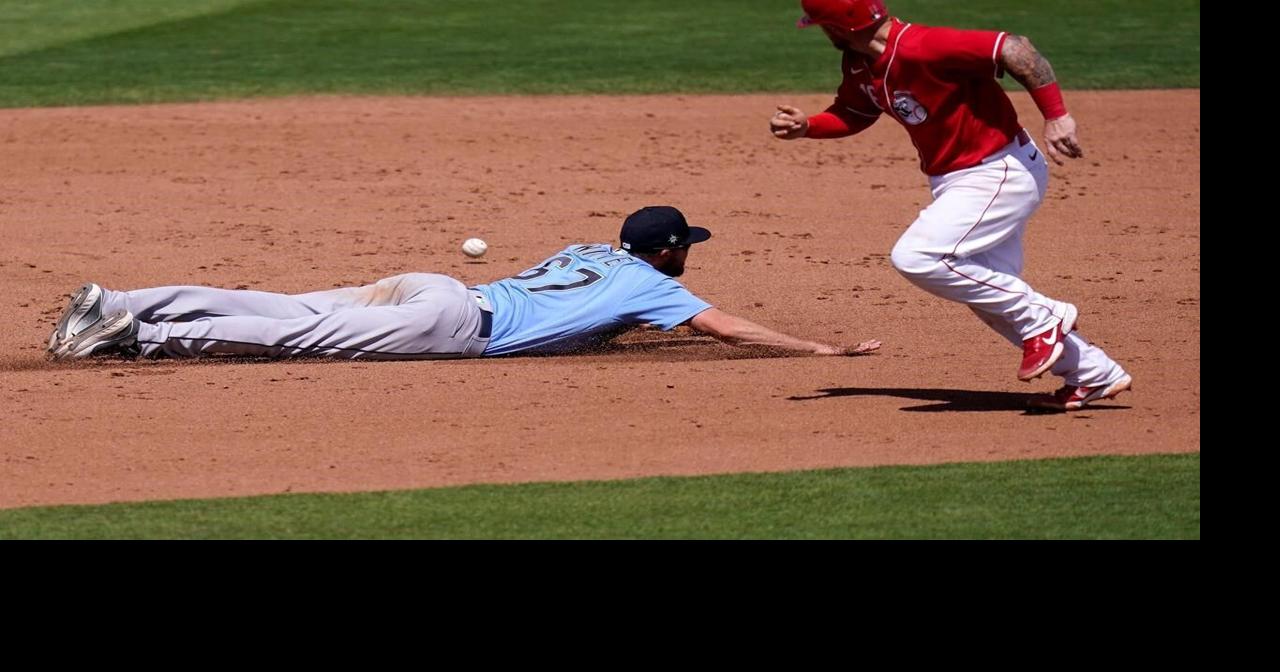 Rizzo ends talks; Odor getting cut; restrictions to loosen