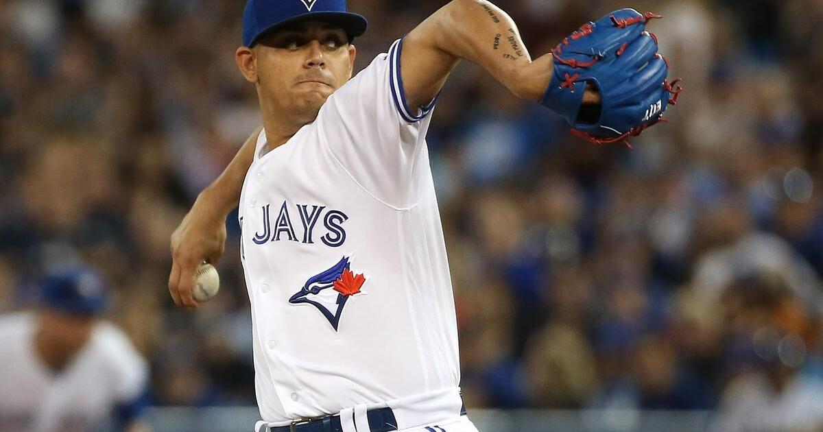 Blue Jays pitcher Roberto Osuna will plead not guilty, lawyer says