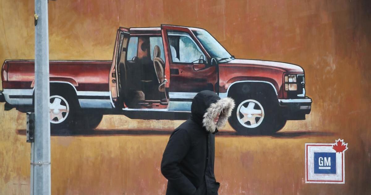 Auto and oil woes cast pall over Canada’s economic expansion