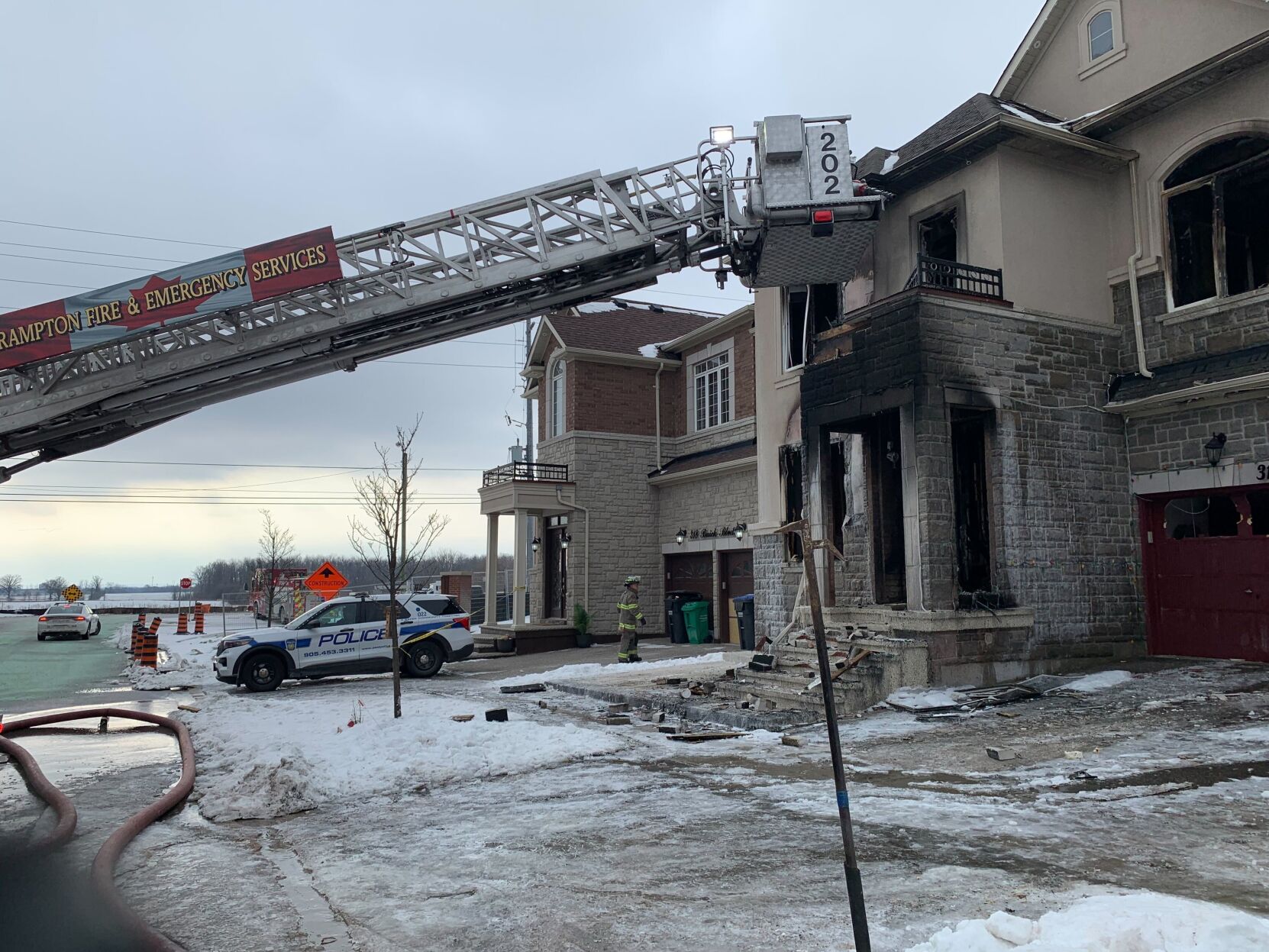 One man dead, two men in hospital after Brampton fire
