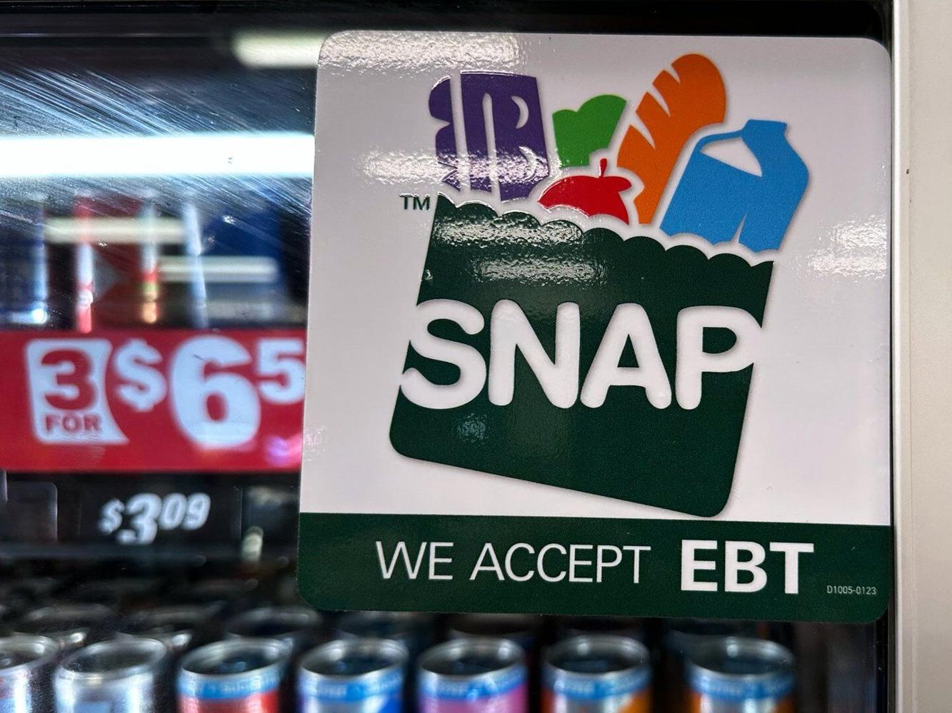 Supreme Court issues emergency order to block full SNAP food aid payments