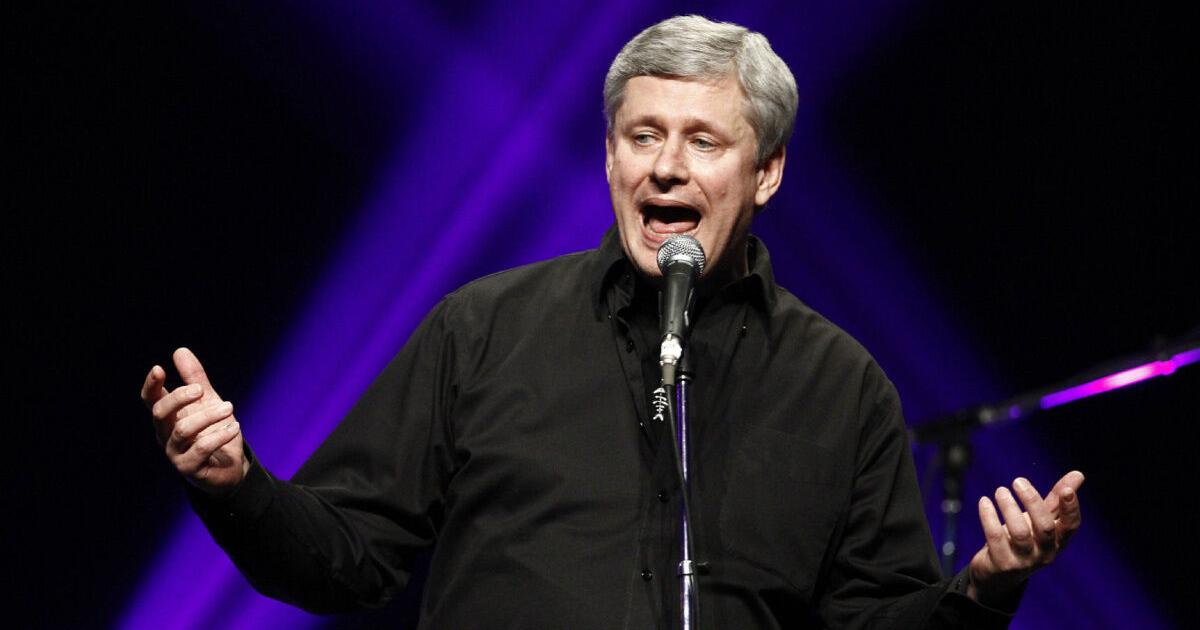 Stephen Harper breaks into song after Israel trip announcement