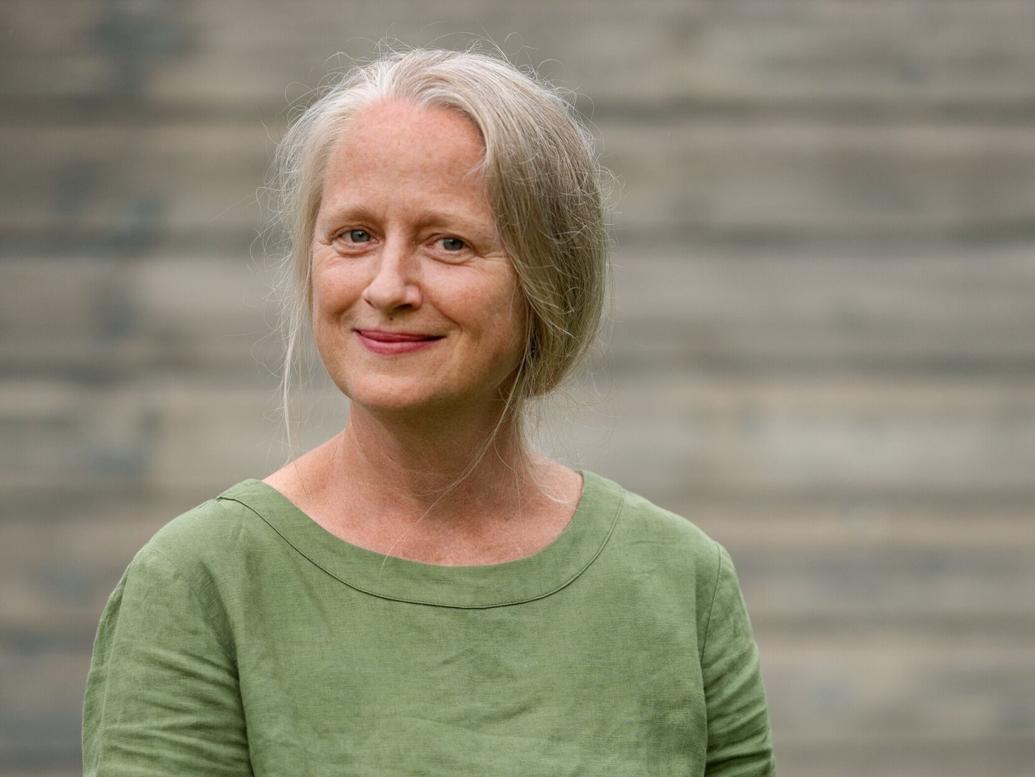 Review: Kristen den Hartog’s history ‘The Roosting Box’