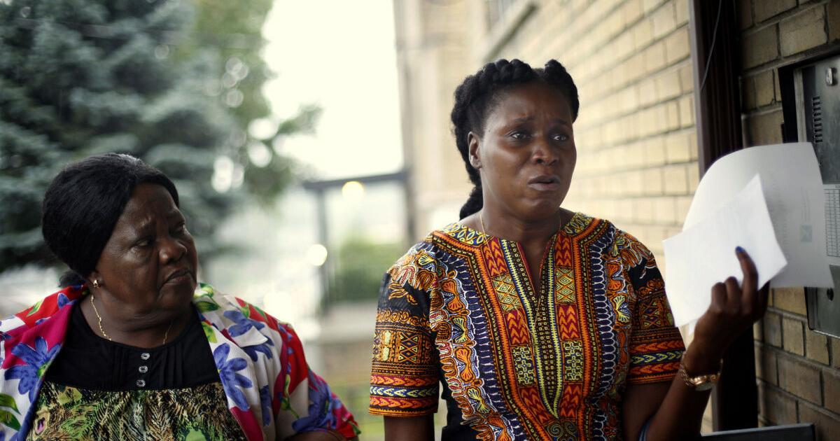 Andrew Loku’s death by a police bullet came quickly, witness says