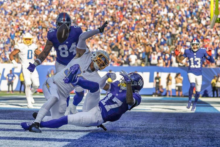 Ravens agree to send pass rusher Oweh to the Chargers for safety Alohi Gilman