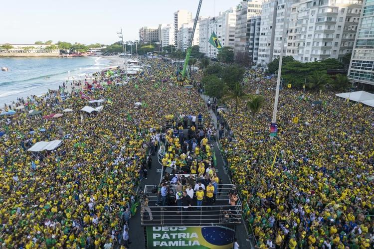 Bolsonaro turns Brazil’s bicentennial into campaign rally