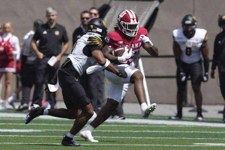 No. 19 Indiana loses RB Lee Beebe Jr. with season-ending knee injury ...