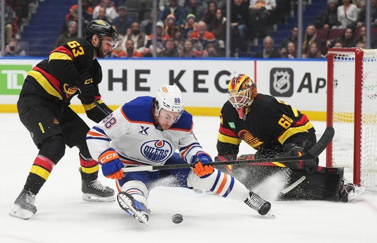 Jarry shines, Edmonton Oilers thump struggling Vancouver Canucks 6-0