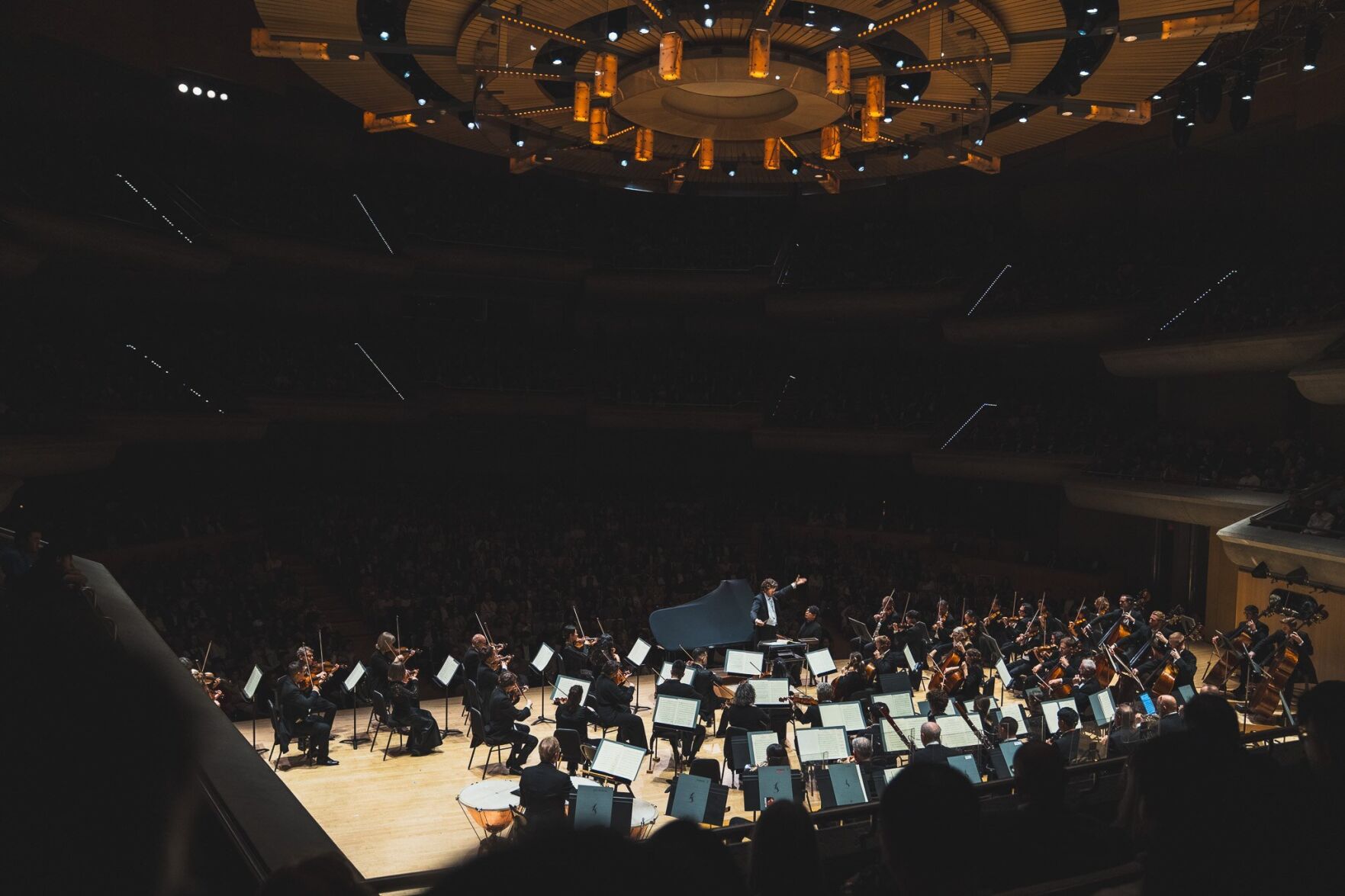 Review: Piano star Lang Lang delivers the goods with the TSO