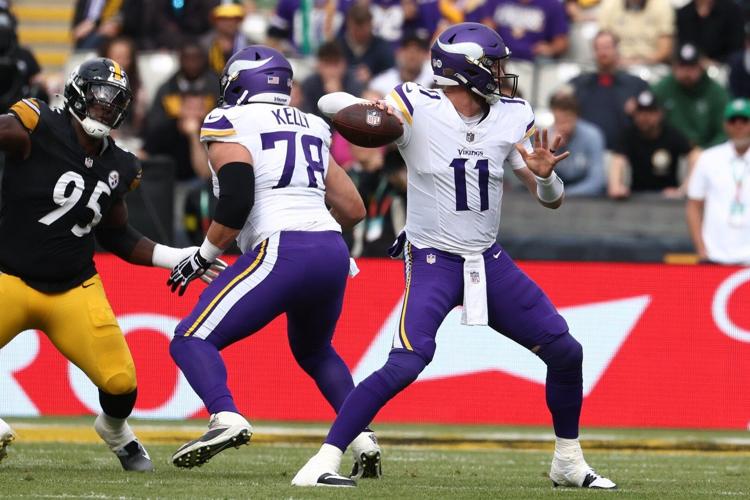 Offensive line injuries have the Vikings struggling to protect the ...