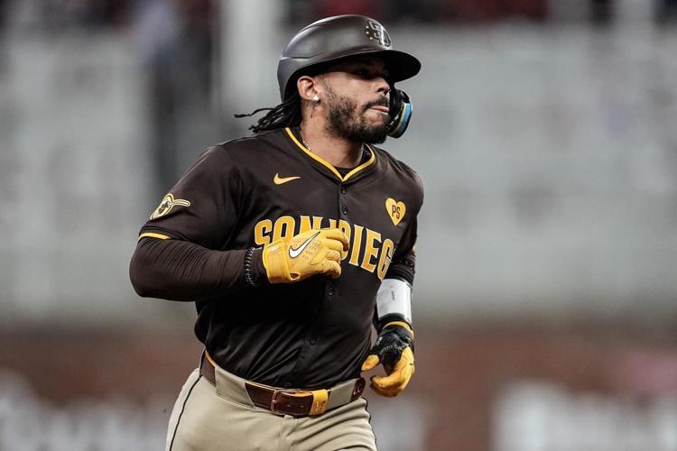 Yu Darvish extends scoreless innings streak to 25 in Padres' 9-1 rout ...