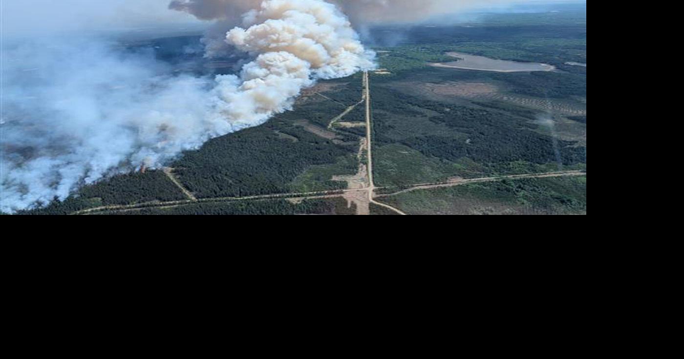Winds expected to drive wildfire towards Kelly Lake, B.C., in 'high ...