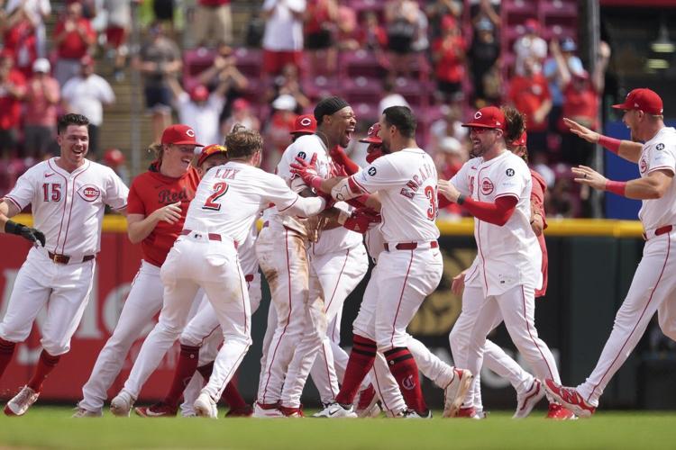 Reds rally to beat Padres 3-2 on Will Benson's bases-loaded single in ...