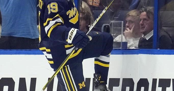 Michigan freshman Adam Fantilli named Hobey Baker winner