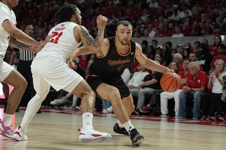 Emanuel Sharp scores career-high 20 points, No. 7 Houston beats ...