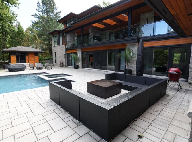 A tour of Canadian Jazz singer Matt Dusk’s spectacular home