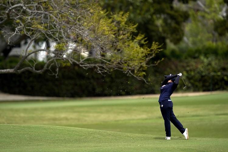Grace Kim shoots 7-under 64 at Wilshire Country Club to lead LPGA Tour's JM Eagle LA Championship