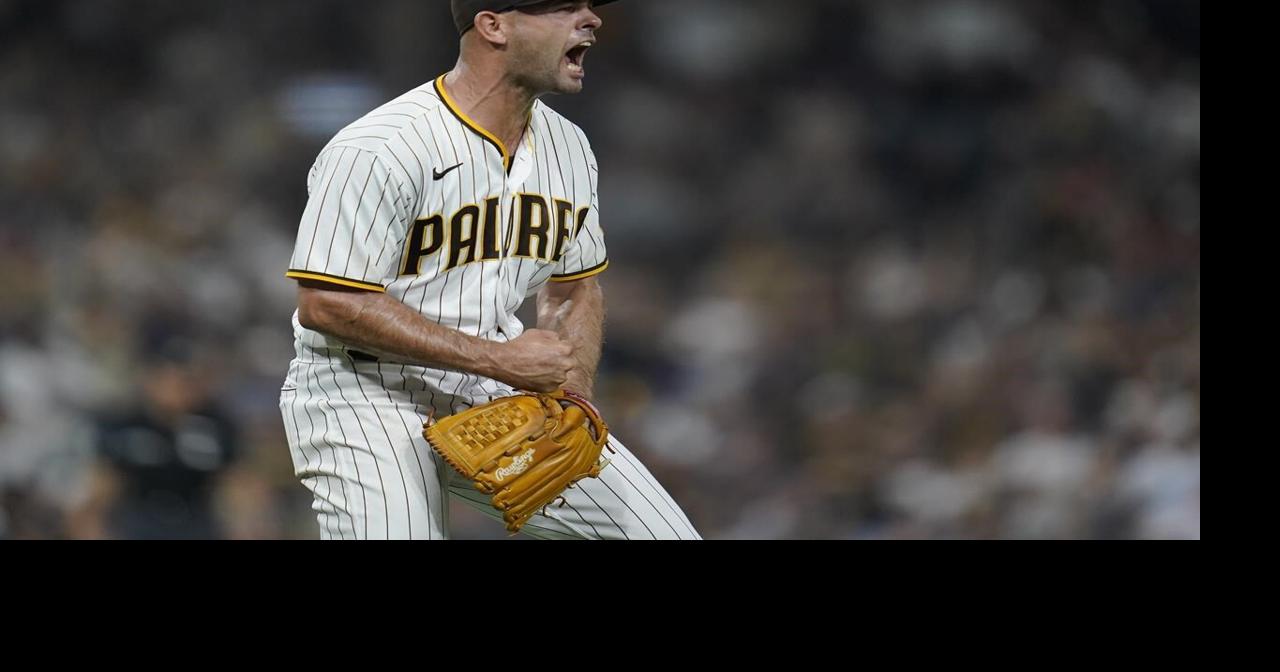 Padres beat Dodgers 4-3 in 10 to reduce magic number to 4