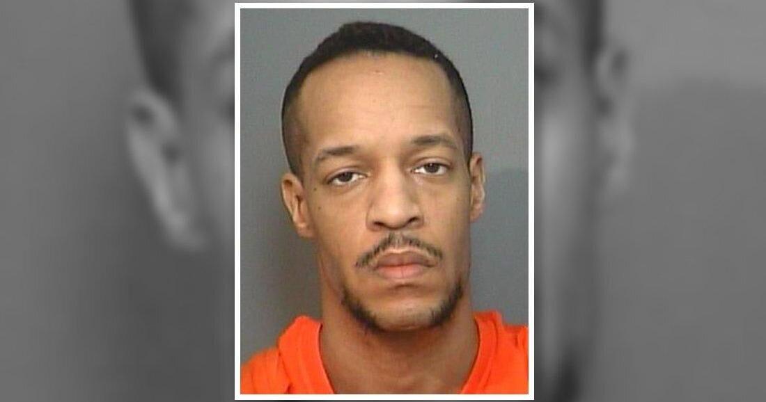 Hamilton murder trial delayed after accused fired lawyer