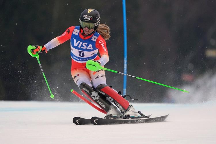 Mikaela Shiffrin wins last slalom before Olympics and locks up record ...
