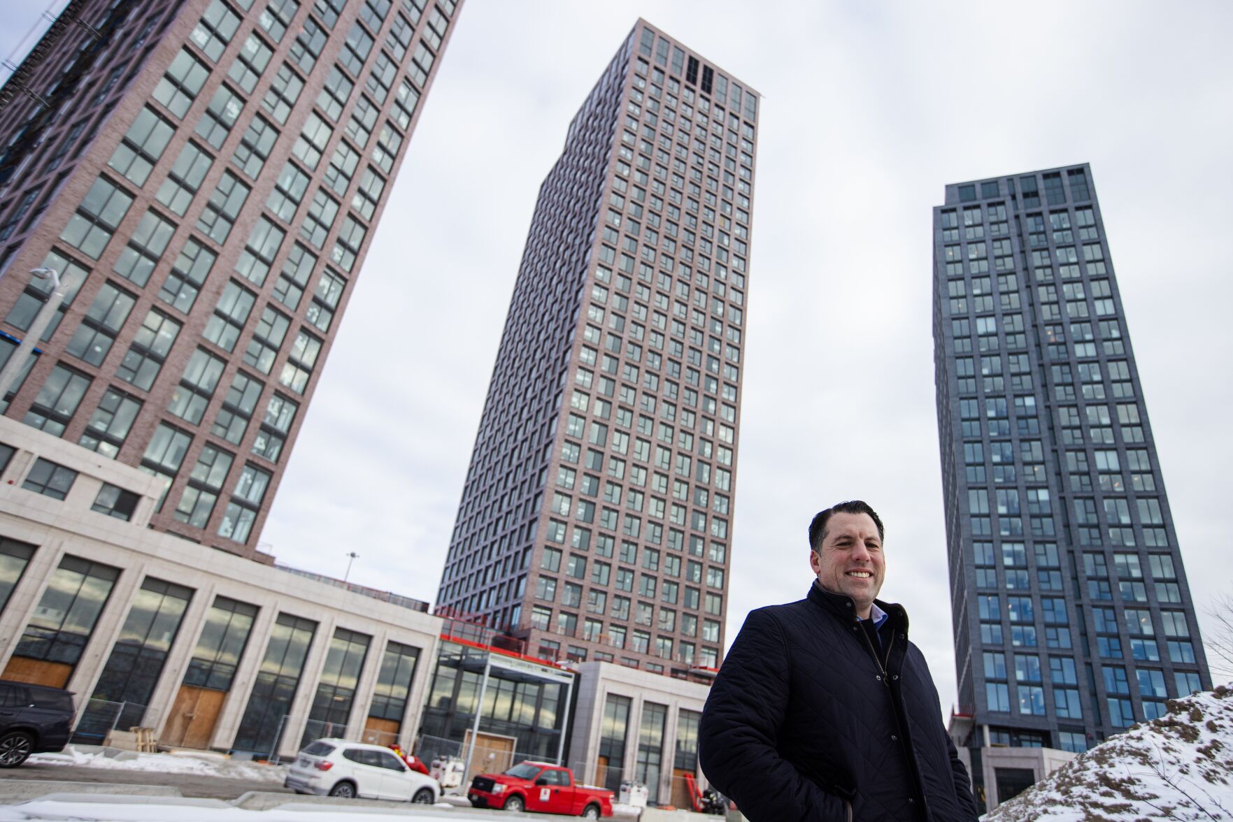 Builder eyes seniors, families with Toronto rental towers