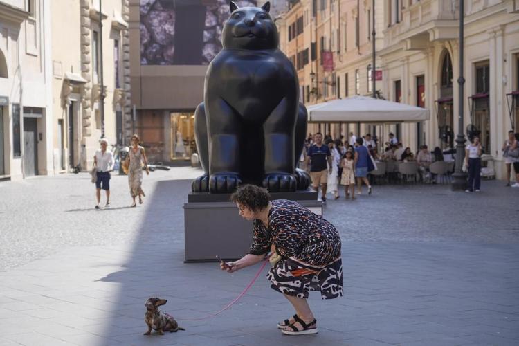 The late Colombian artist Botero is celebrated with an open-air ...
