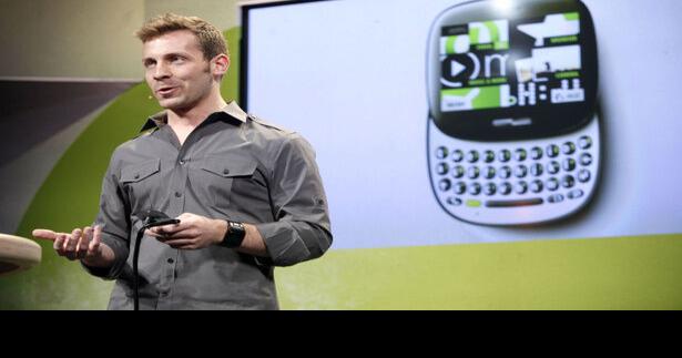 Microsoft unveils new ‘Kin’ smartphones