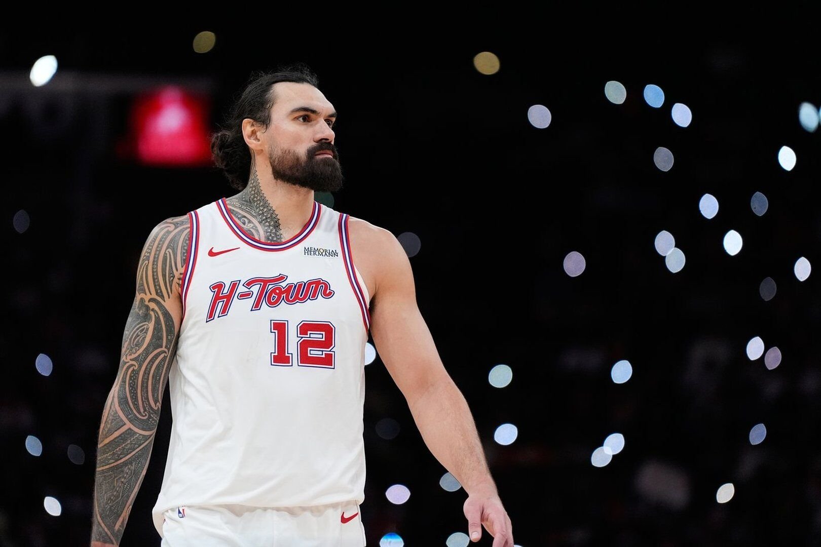 Rockets' Steven Adams out for season after ankle surgery