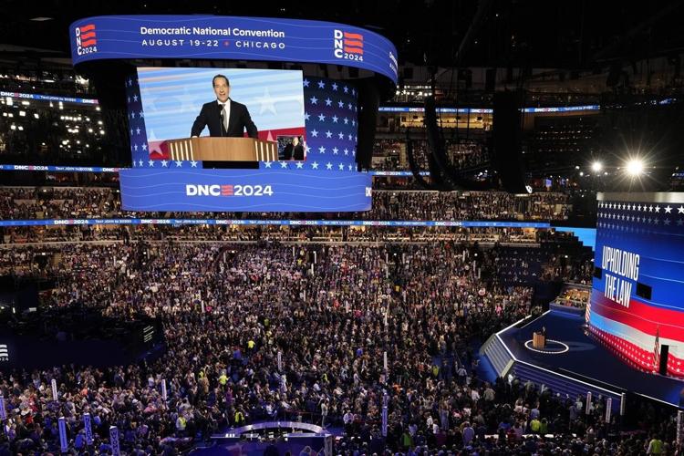 Your audience is filled with Republicans. The Democratic convention is ...