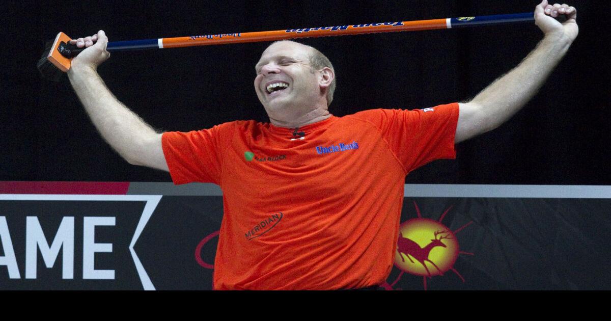 Canadian curler Kevin Martin announces retirement