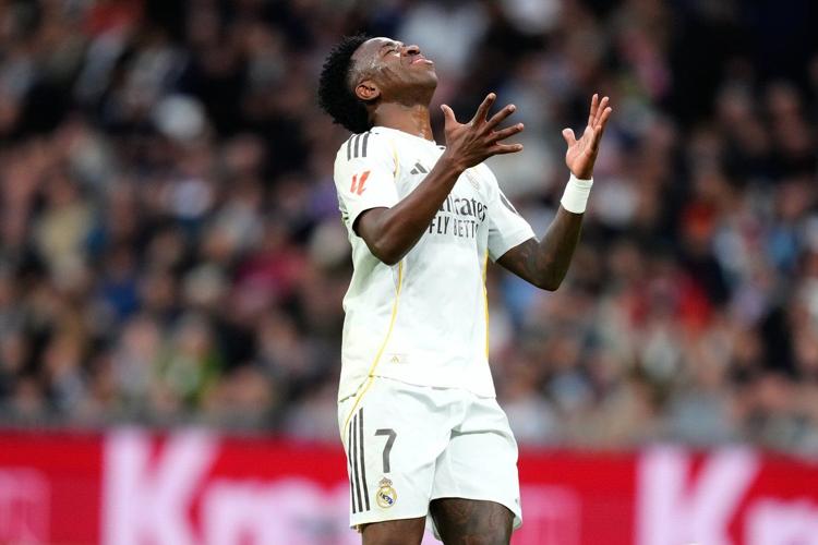 Vinícius wins over fans with 3 assists and a goal in Real Madrid's 6-1 ...